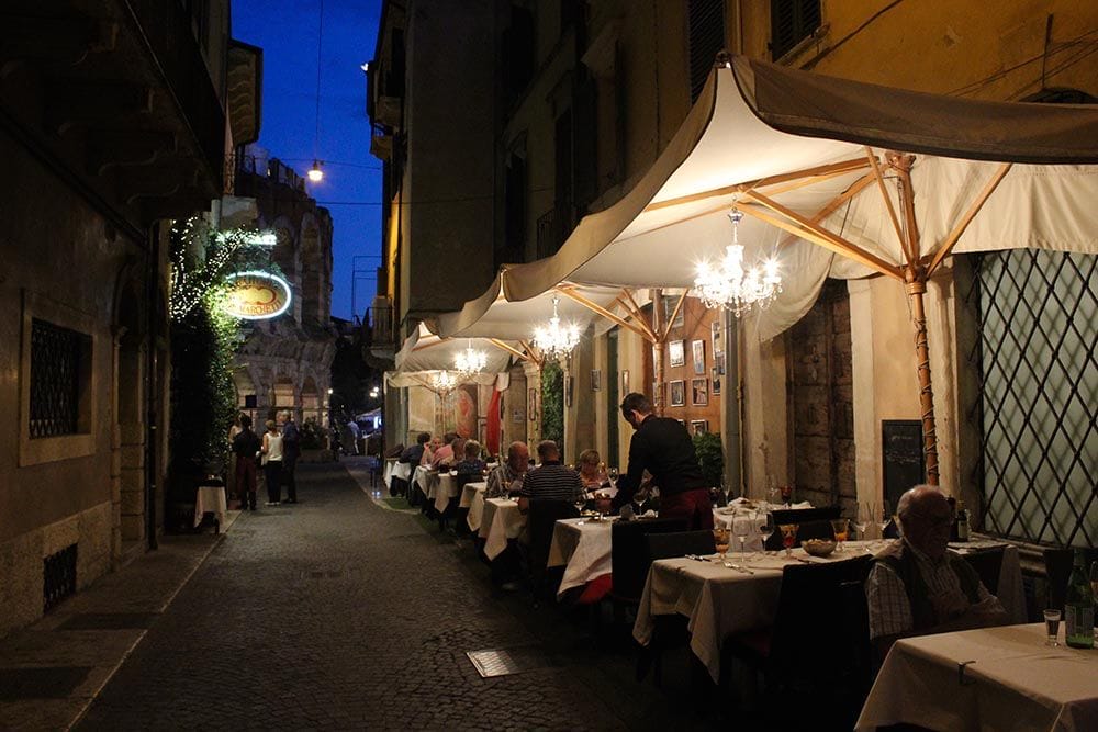 A Foodie's Guide to The Best restaurants in Verona, Italy.