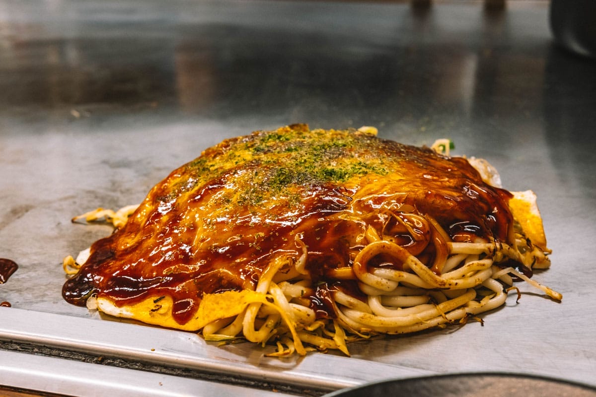 What to eat in Hiroshima - A food tour to try it all! | The Midnight ...